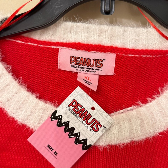 Peanuts | Sweaters | Valentines Peanuts Snoopy Sweater With Be My ...